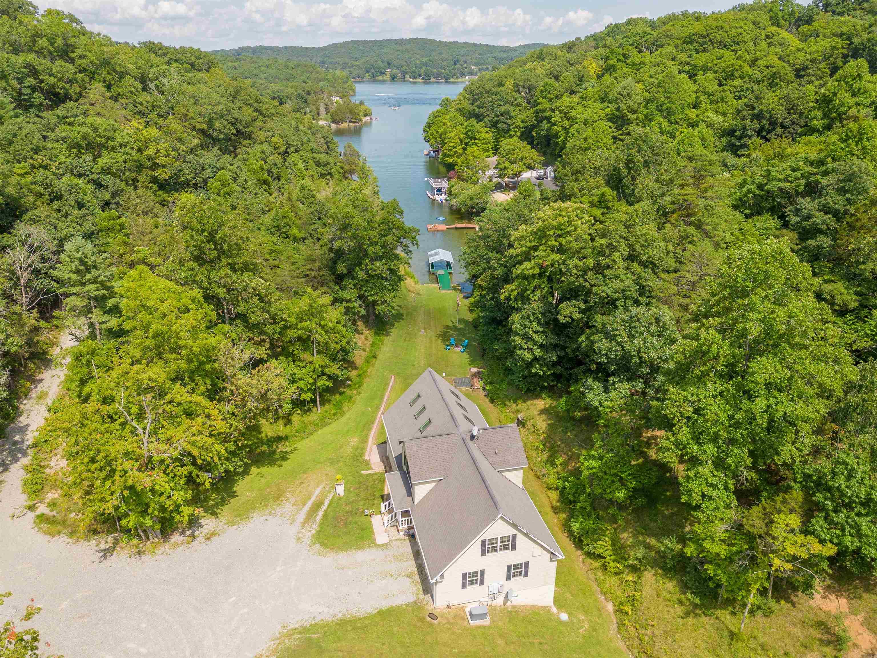 Pulaski, Virginia 4138 Old Mill Road, Pulaski, VA - Residential For Sale